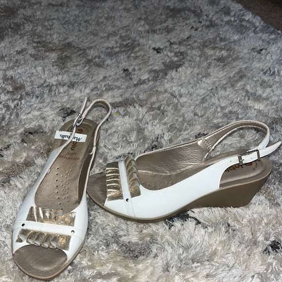 inblu | Shoes | Wedges | Poshmark